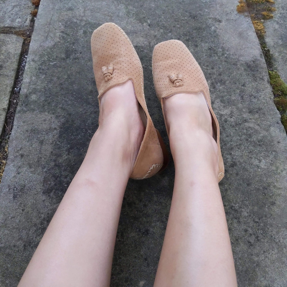 Rare! Vintage Stuart Weitzman Camel Perforated Suede … - Gem